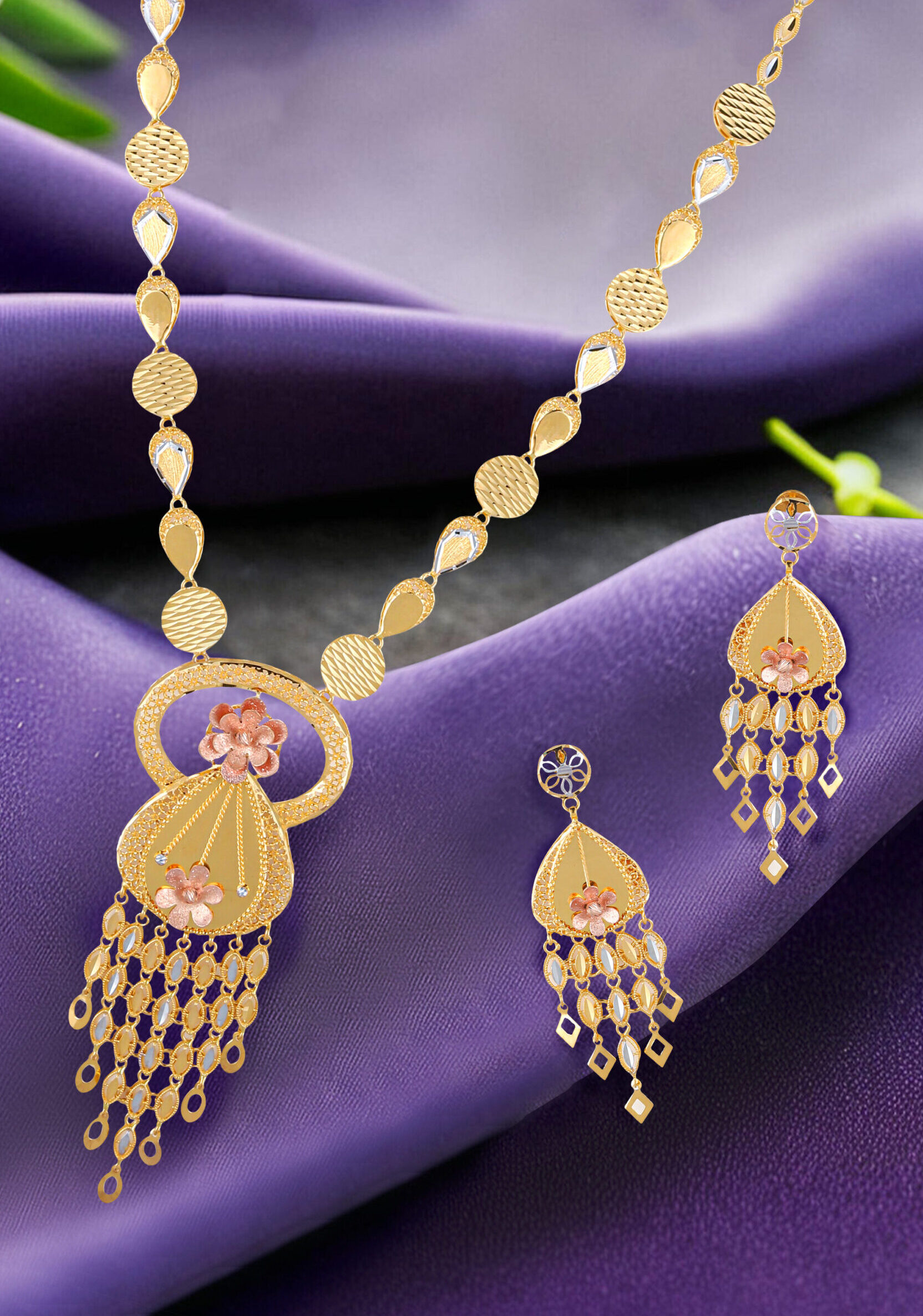 Gulnaar Bloom Necklace Set - Taqwa Jewellers